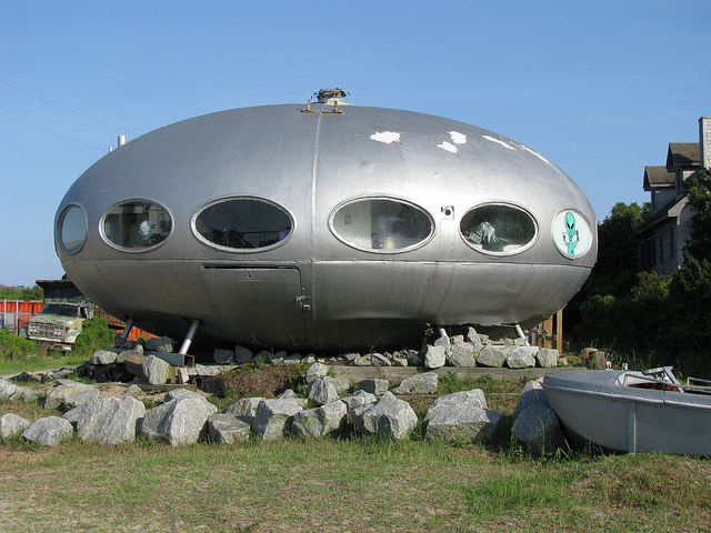 The Futuro House - Locations, Information, Photographs, History, Global Map