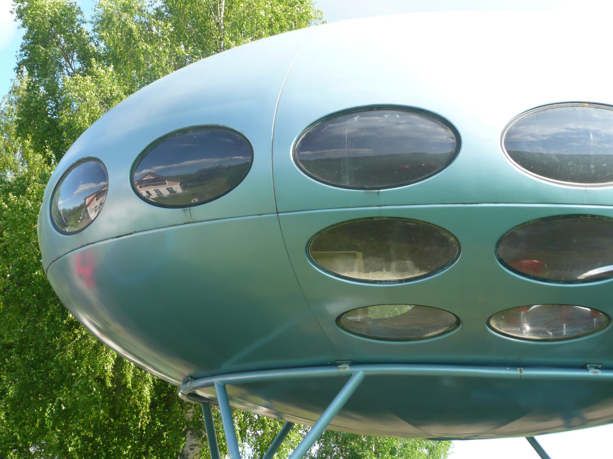 The Futuro House - Kauhava, Finland - Information, Photographs, History ...